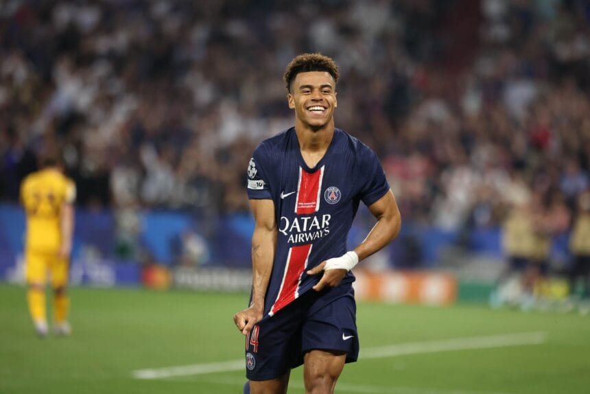 Désiré Doué : biographie, âge, salaire et parcours au PSG